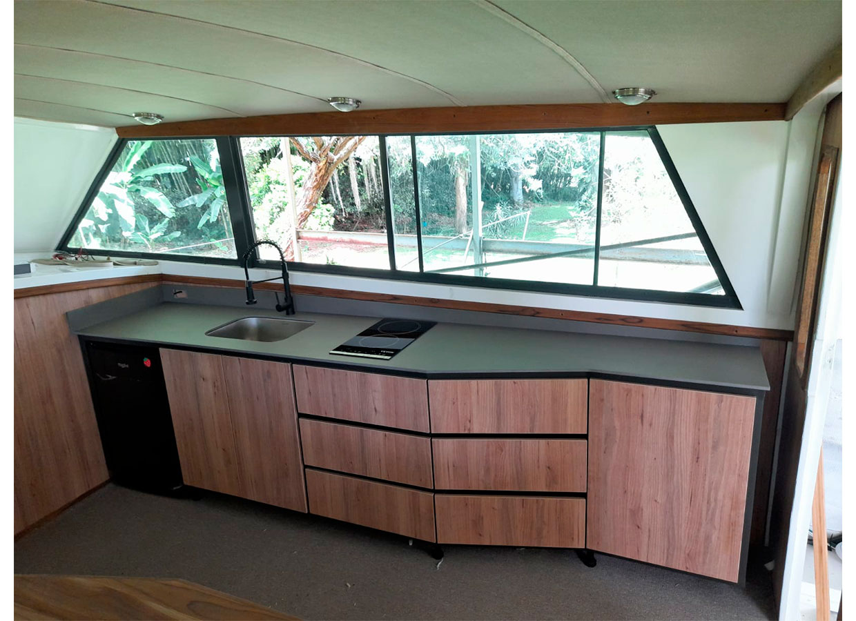 Proyecto en bote Neolith Cement Satin – ILI Mármoles y Cocinas